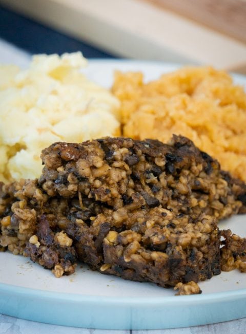 Balmoral Chicken Recipe: Chicken Stuffed with Haggis - Scottish Scran